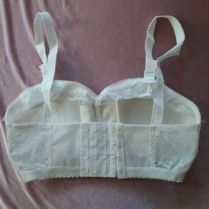 Vintage | Intimates & Sleepwear | 95s Vintage Command Performance White ...